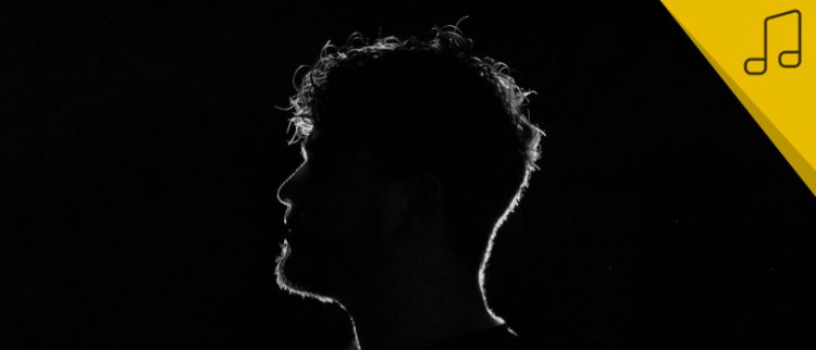 Luis Fer eleva una oración a Dios con el sencillo «Te necesito»